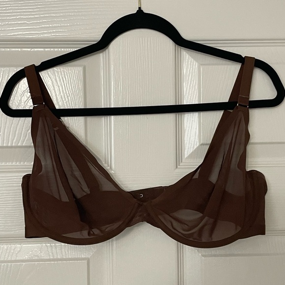 CUUP | Intimates & Sleepwear | Cuup The Plunge Bra Womens 36f Brown ...